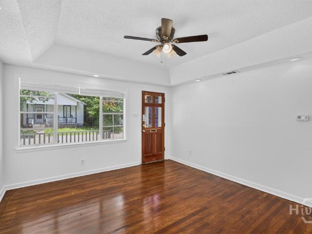 703 E 34th Street