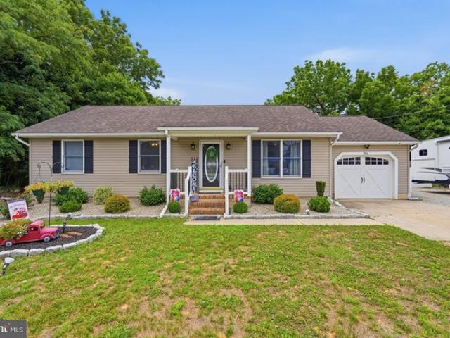 703 E Butler Ave, Vineland, NJ 08361
