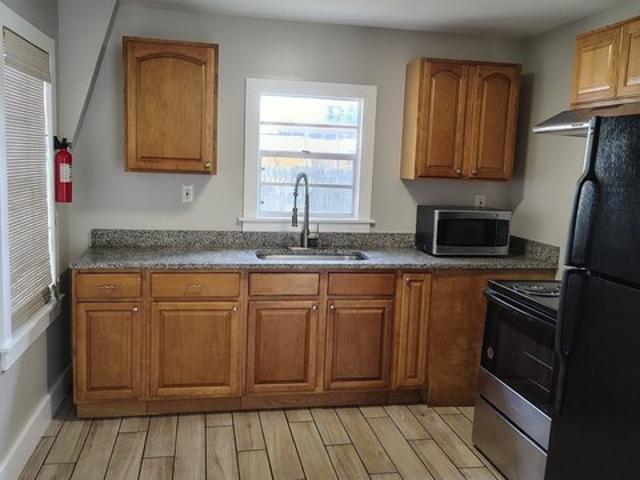 703 E Hanlon St, Tampa, FL 33604