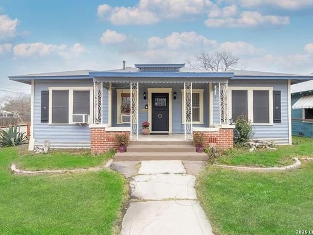 703 E Highland Blvd, San Antonio, TX 78210