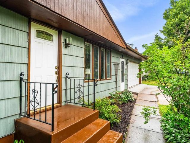 703 Ebony Ave, Duluth, MN 55811