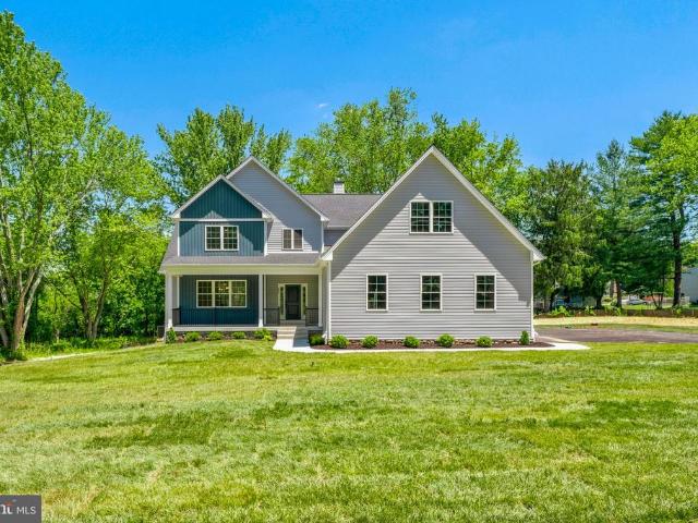 703 Fountain Green Rd N