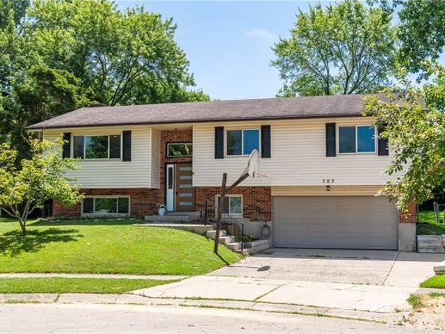703 Friar Tuck Ct, Miami Township, OH 45342
