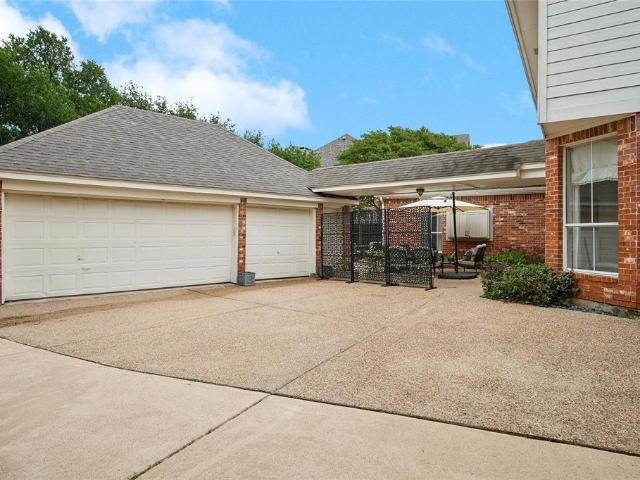 703 Heatherglen Drive