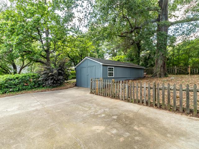 703 Hickman Road