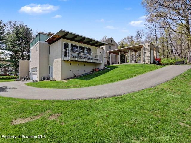 703 Highland Avenue