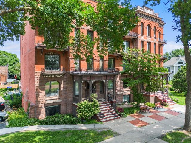 703 Laurel Avenue # 1W