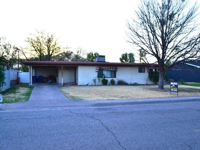 703 Liles St, Socorro, NM 87801