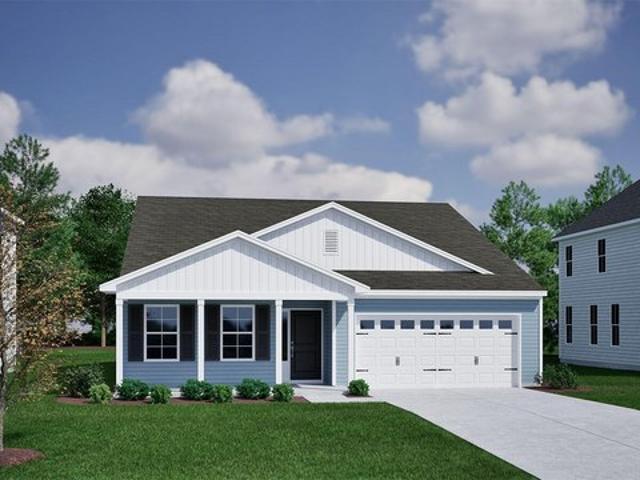 703 Mallory Dr, Sneads Ferry, NC 28460