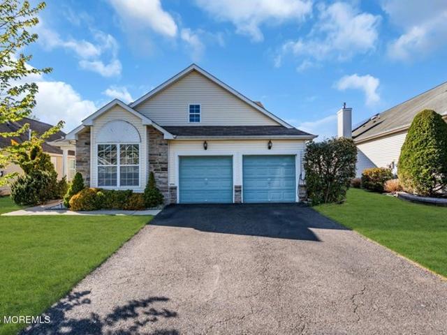 703 Michael Ct, Lakewood, NJ 08701