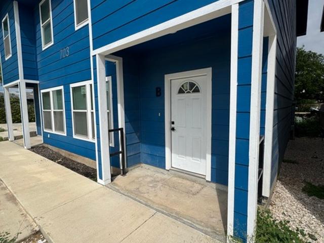703 N 3Rd St, Unit B