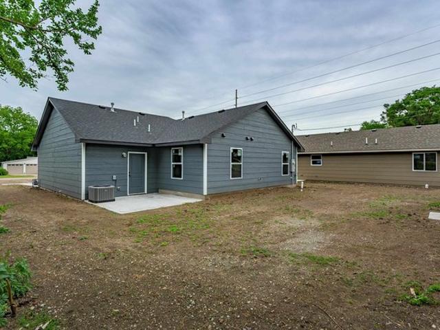 703 N Washington St, El Dorado, KS 67042