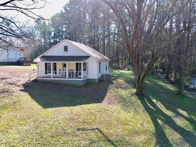 703 N Cedar St, Gleason, TN 38229