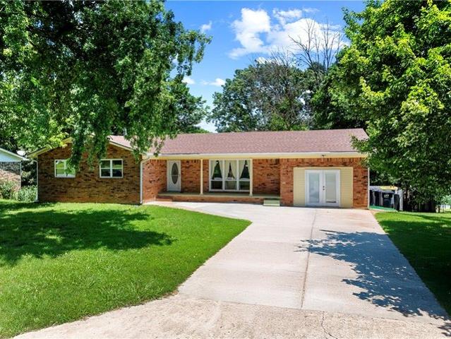 703 N Liberty St, Harrison, AR 72601