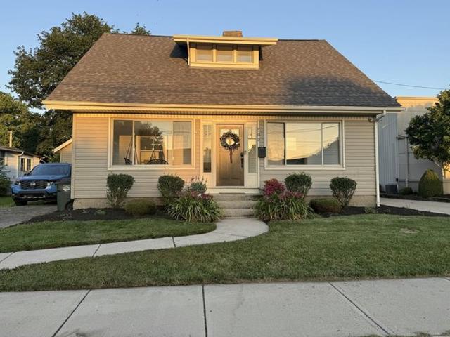 703 N Market St, Troy, OH 45373