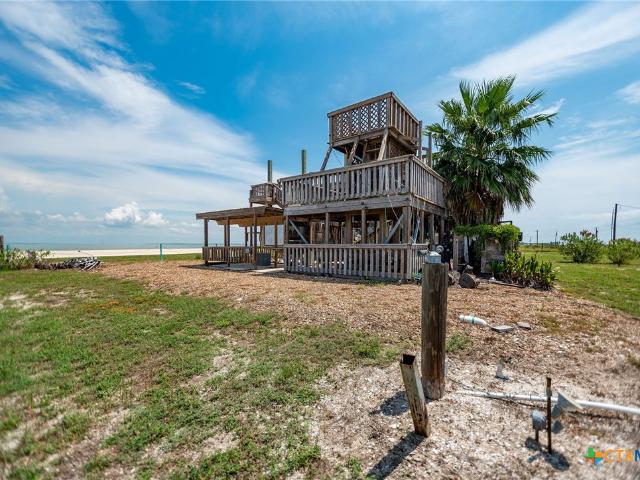 703 N Ocean Drive