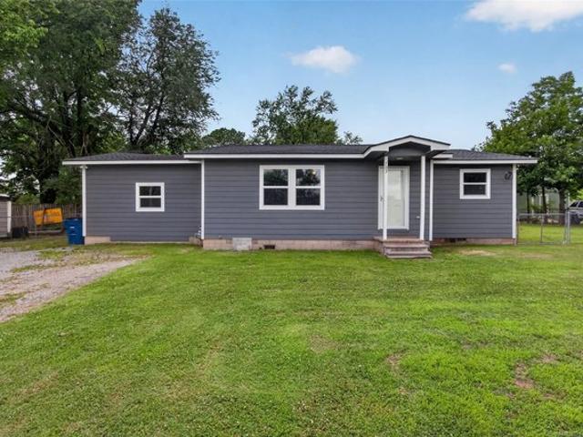 703 N Saltwell St, Salina, OK 74365