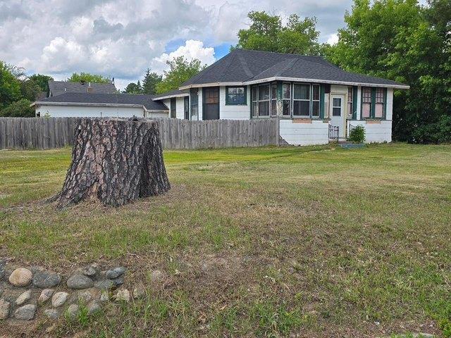 703 NW 3rd Ave, Grand Rapids, MN 55744
