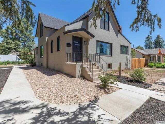 703 S 10th St, Laramie, WY 82070