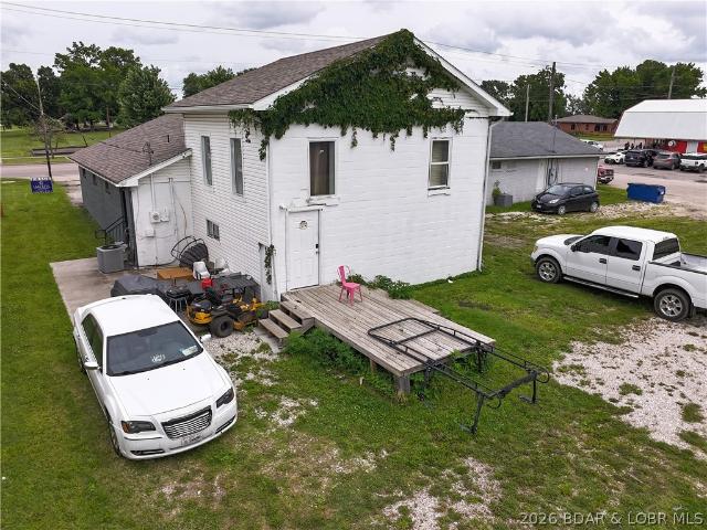 703 South Aurora Street