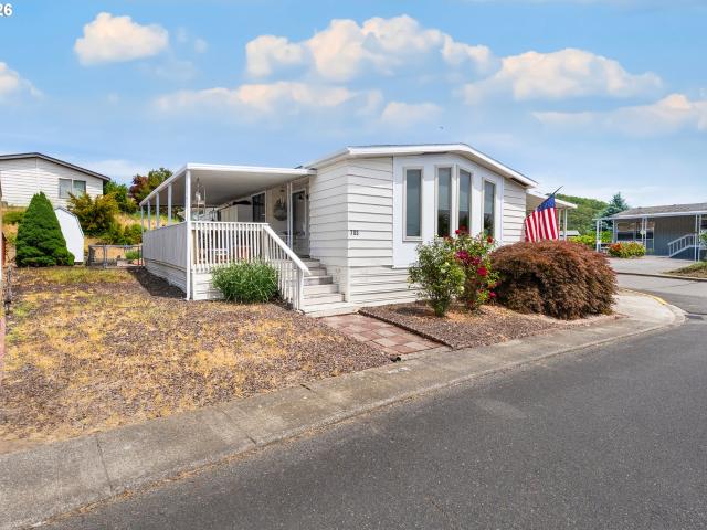 703 shadow ranch ln