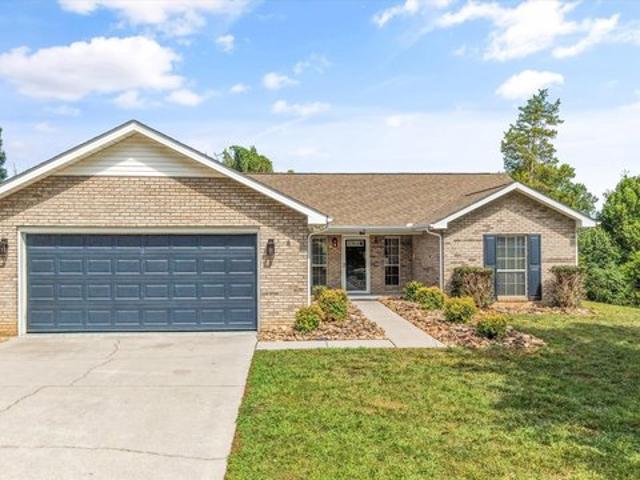 703 Shane Dr, Maryville, TN 37804