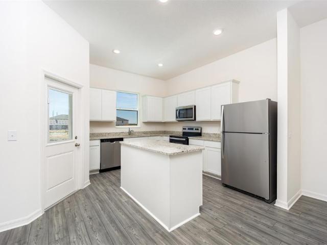 703 Poppy Ln, Dundee, FL 33838 | MLS #TB8476