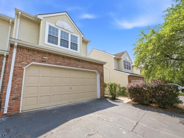 703 Porter Way