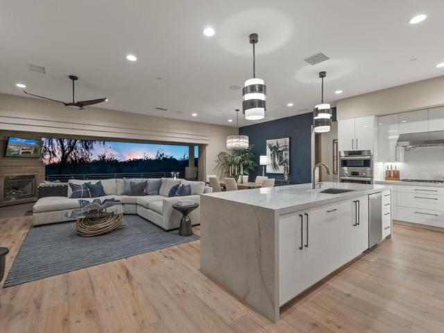 703 Retreat Cir, Palm Desert, CA 92260