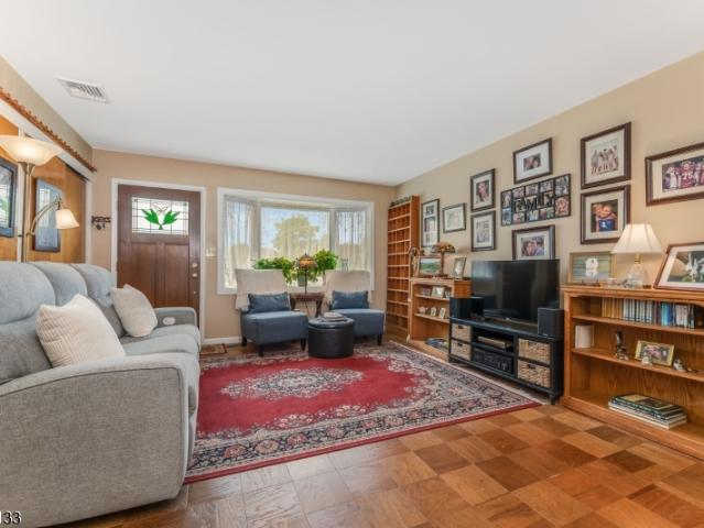 703 Rugby Rd