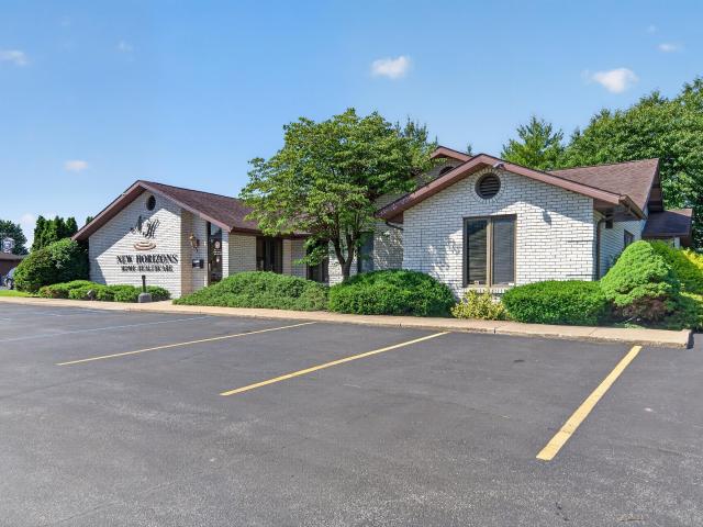 703 W Chapel Pike