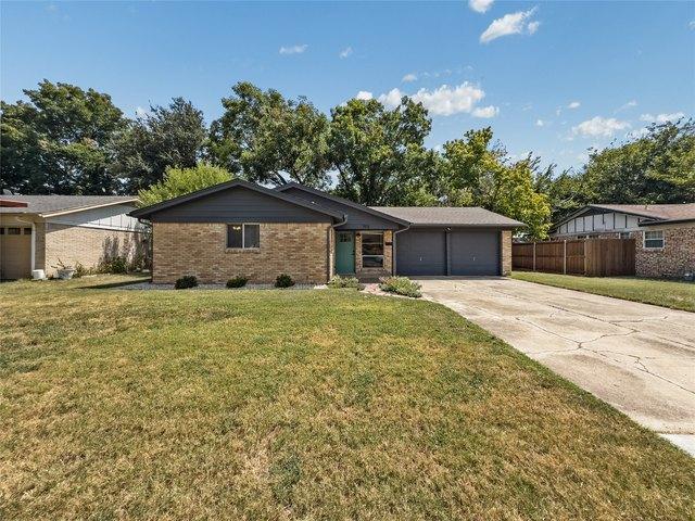 703 Whitener Rd, Euless, TX 76040