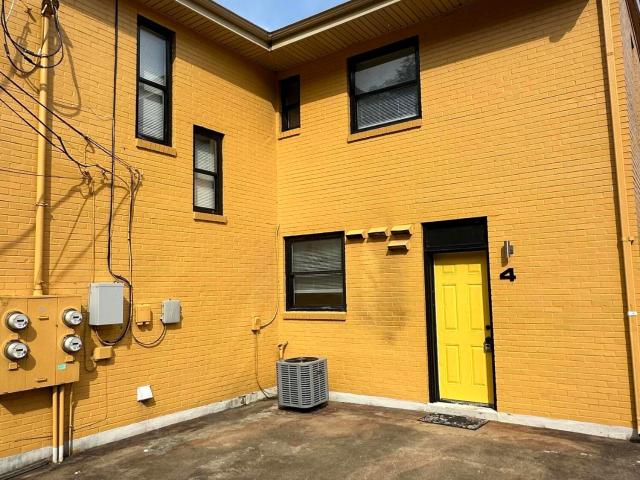 703 Wilkinson Boulevard # 4