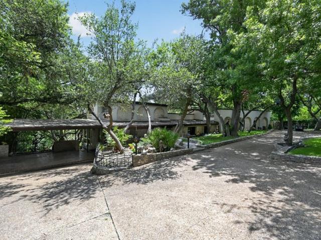 7044 Comanche Trl, Austin, TX 78732