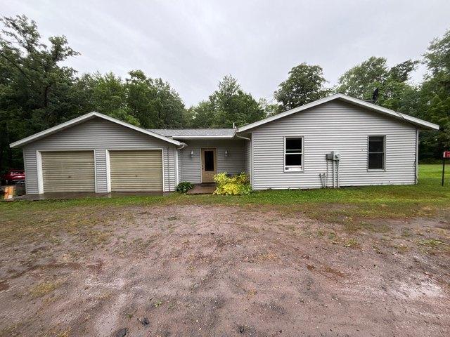 7044 Godfrey Lake Rd, Siren, WI 54872