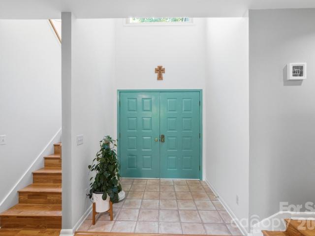 7045 Burlwood Road
