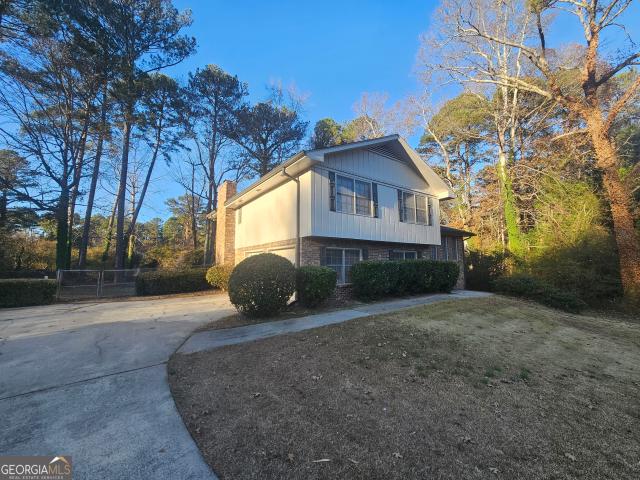 7045 Eden Court