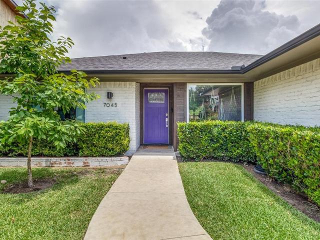 7045 Gaston Parkway