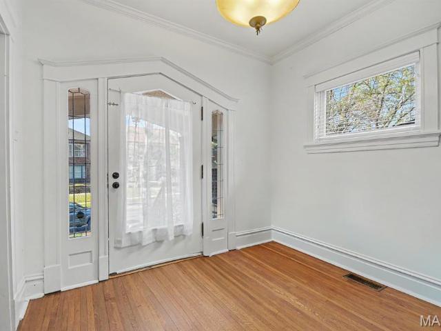 7045 Pershing Ave, St. Louis, MO 63130 | MLS #26021 | Compass