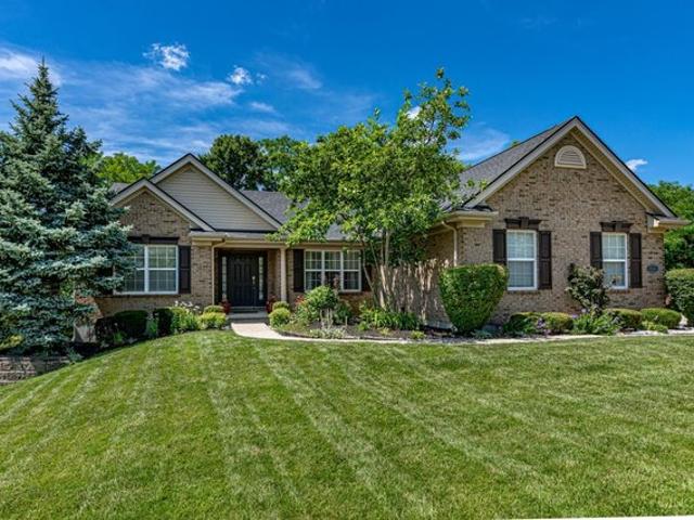 7045 Vail Ct, Green Township, OH 45247