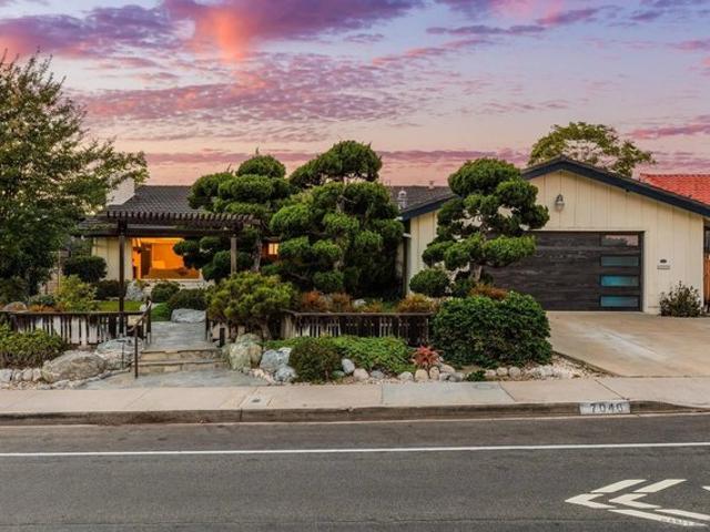 7046 Murray Park Dr, San Diego, CA 92119
