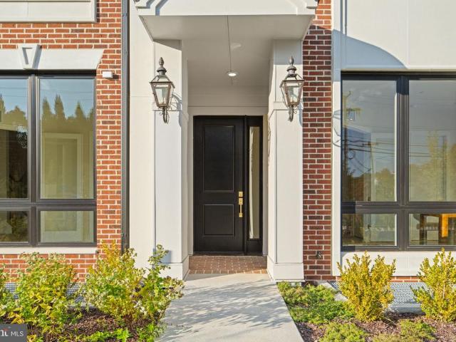 7047 Liberty Lane # 32