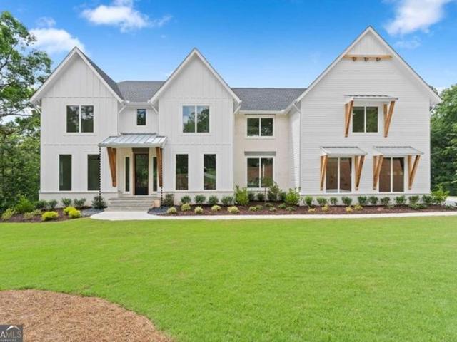 7048 Nichols Cove Dr, Dawsonville, GA 30534