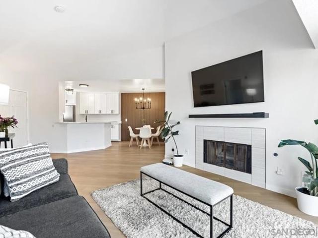 7048 Camino Degrazia Unit 237, San Diego, CA 92111