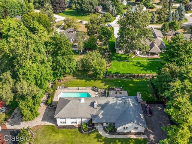 7048 Lindenmere Drive