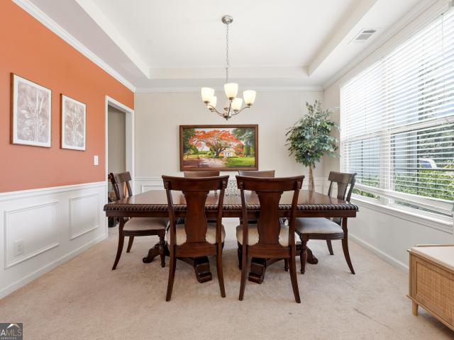 7048 Roselake Circle