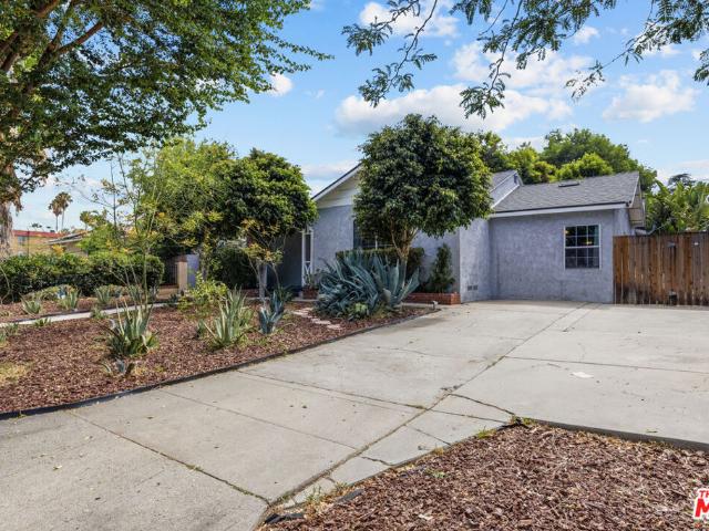 7048 Zelzah Avenue