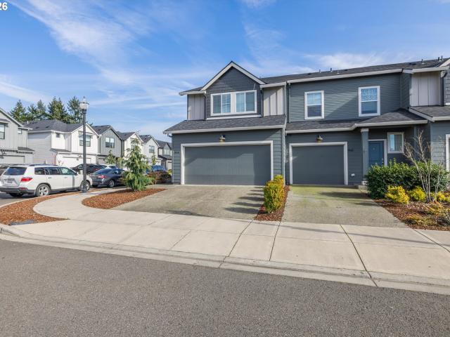 7049 NE 4TH CT