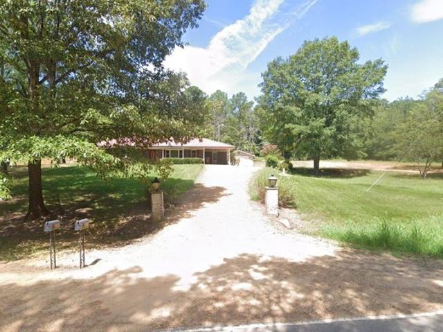 7049 County Road 212, Coffeeville, MS 38922