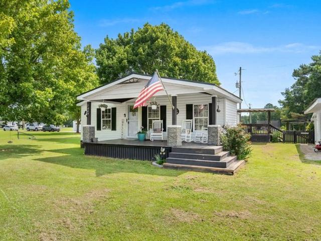 7049 Firehouse St, Conway, SC 29527